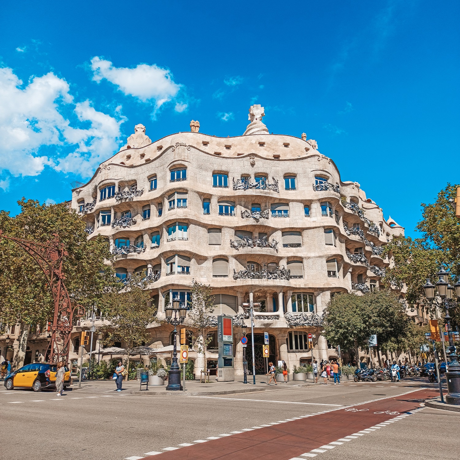 Descubre Barcelona - Por qué deberías visitar esta fantástica ciudad ...